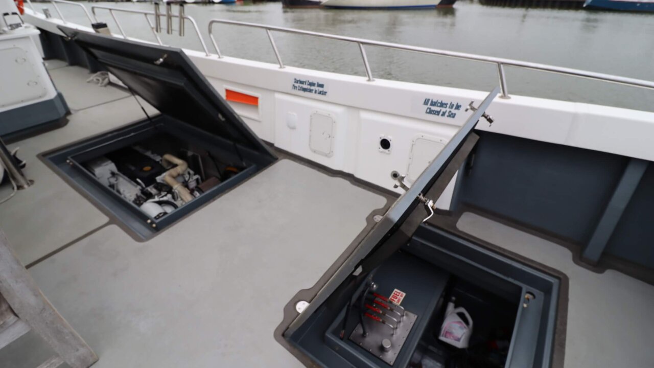 Catapult Wheelhouse Charterversion - Lengers Yachts: Luxury Yacht ...