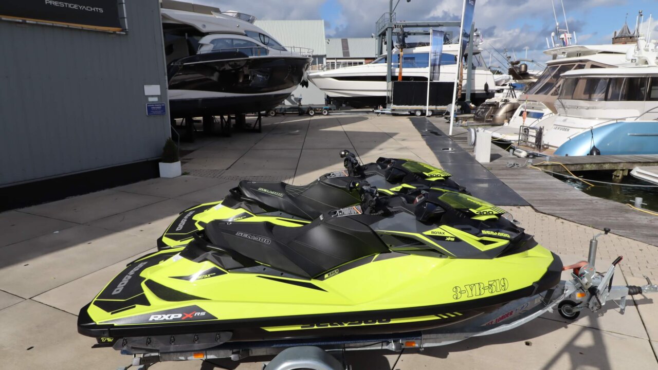 2 Sea-Doo RXP-X RS 300 trailer included - Lengers Yachts: Luxury Yacht ...