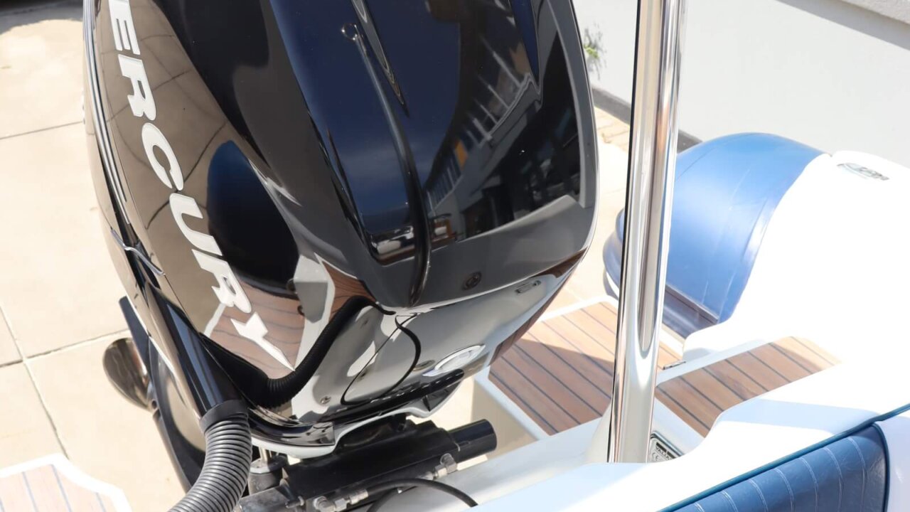 Valiant V-750 - Lengers Yachts: Luxury Yacht dealer Europe