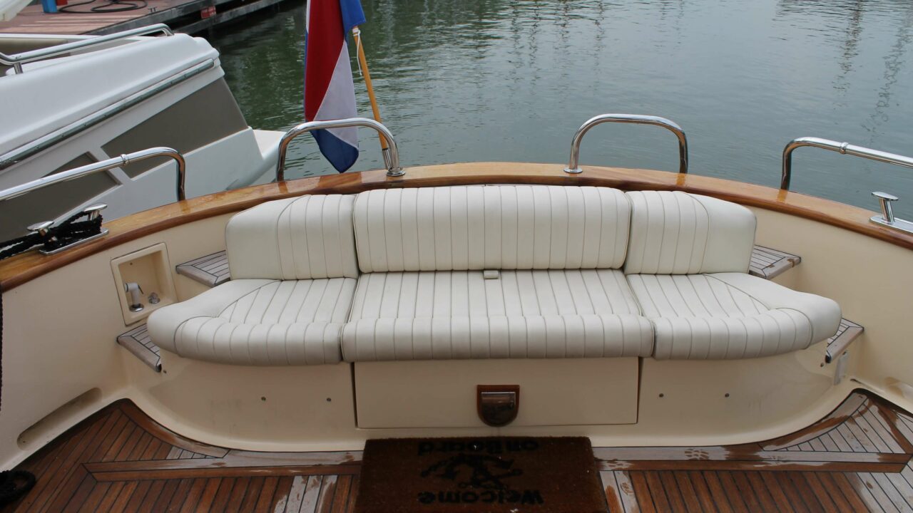 Apreamare 12 Semicabinato - Lengers Yachts: Luxury Yacht dealer Europe