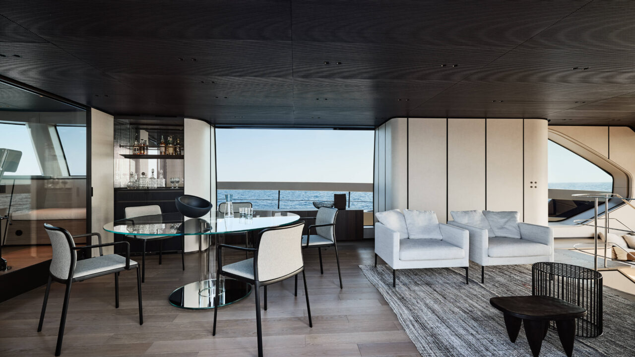 Sanlorenzo SP92 - Lengers Yachts: Luxury Yacht dealer Europe