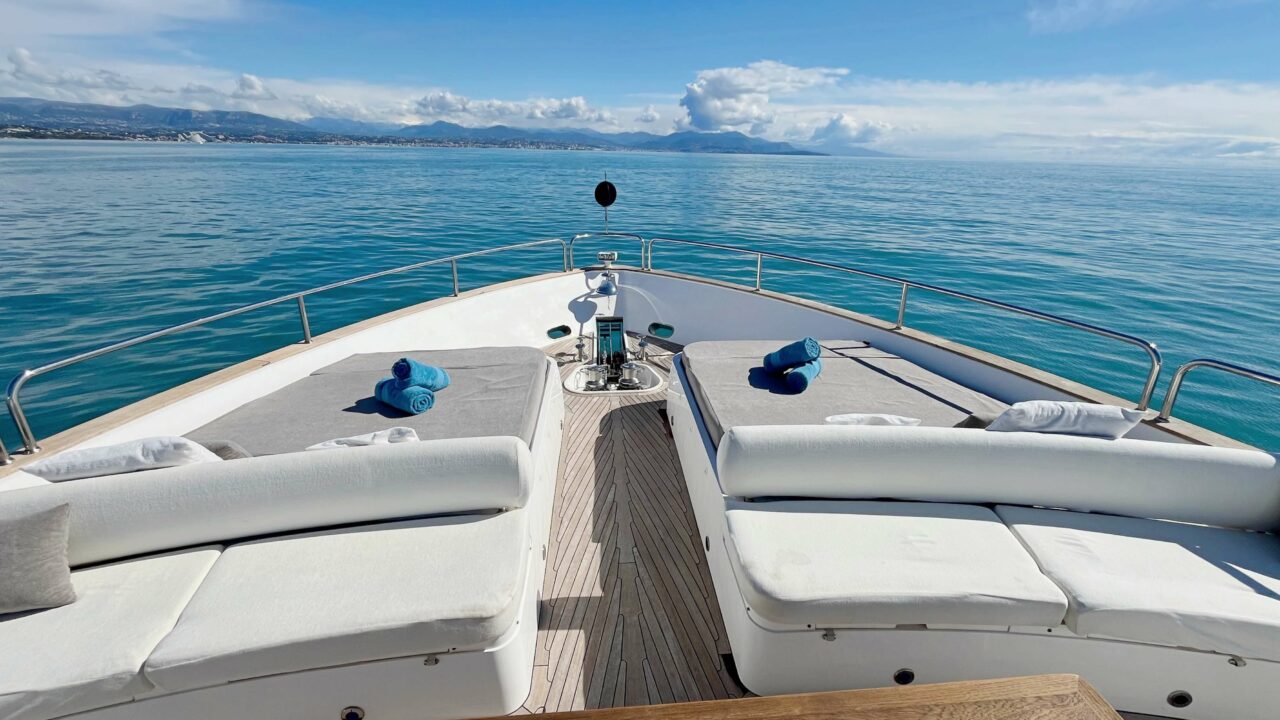 Sunseeker 28 Ray - Lengers Yachts: Luxury Yacht dealer Europe